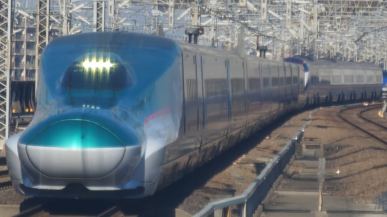 128B+128M やまびこ・つばさ128号 東京行 大宮駅14番線に到着停車するシーン[E5系U6編成(Magical Journey Shinkansen)+E3系L70編成] - YouTube