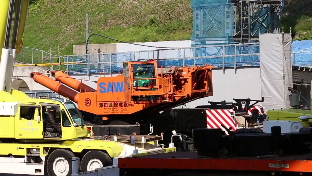 TEREX-DEMAG AC500-1 Crane cab - YouTube