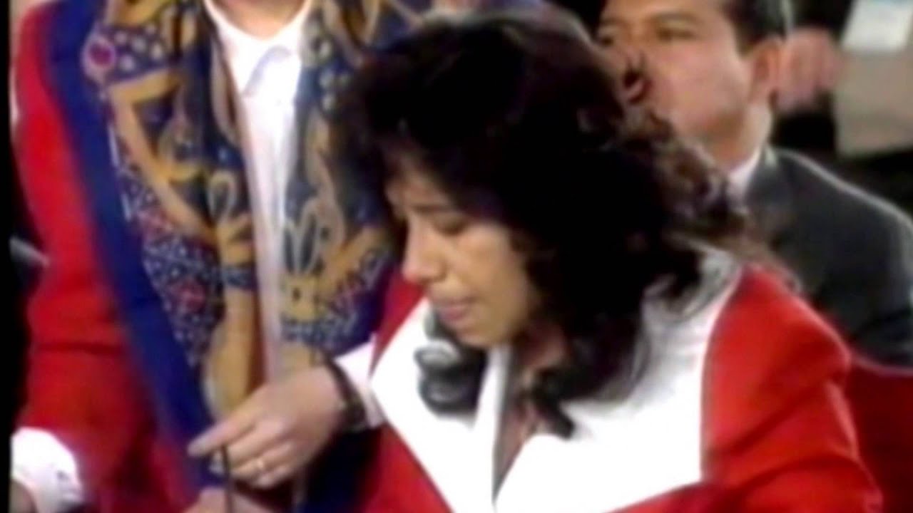 Nidia Díaz - breve biografía - YouTube