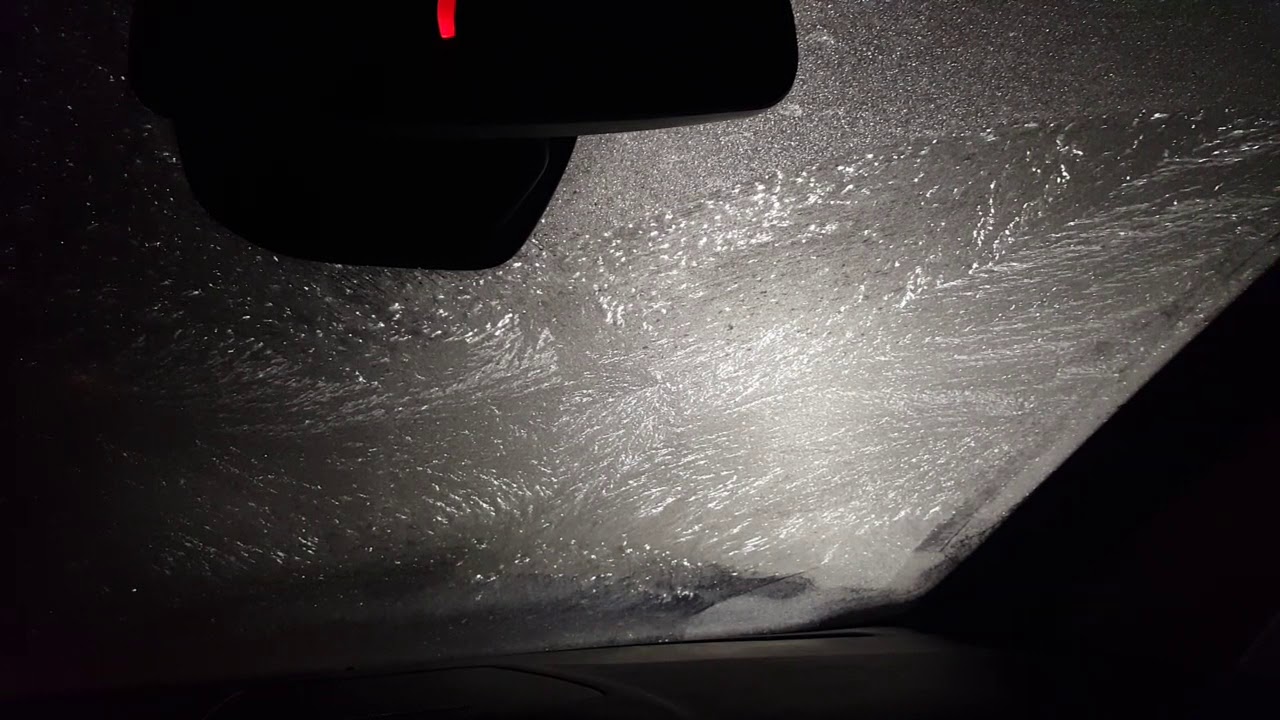 Parabrezza riscaldato Ford Smax - ghiaccio sciolto in meno di 3 minuti ...