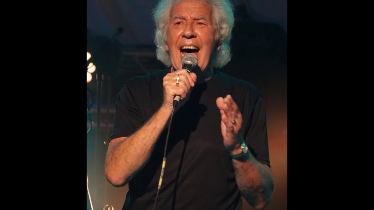 A Tribute to Dave Munden of The Tremeloes - YouTube