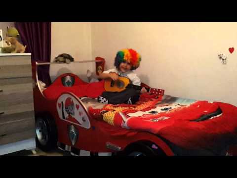 Benim kocam tam bir hayvan..