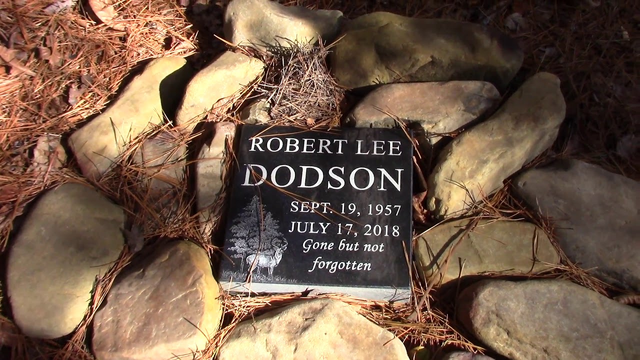 A MONUMENT TO ROBERT LEE DODSON - YouTube