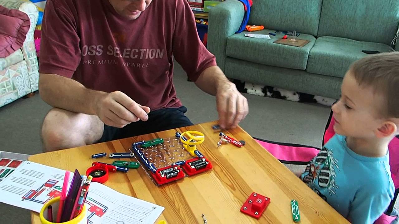 Brain Box electronic kit - YouTube