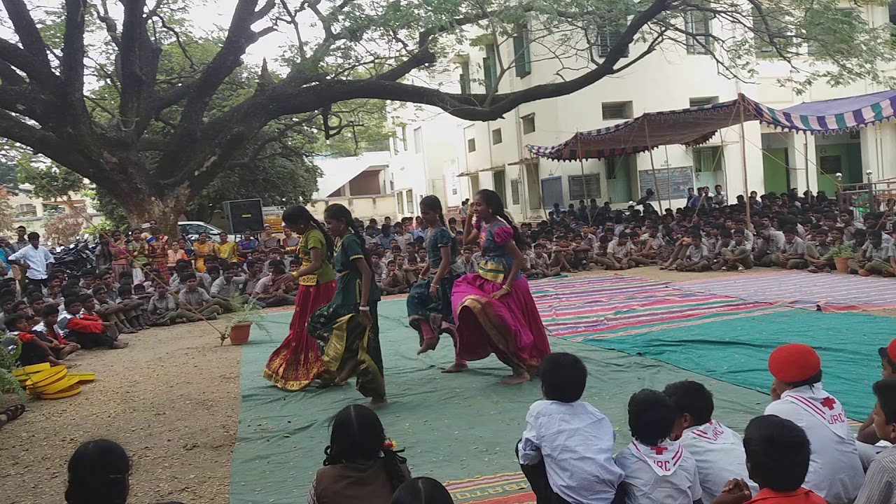 Devanga higher secondary school annual dance - YouTube