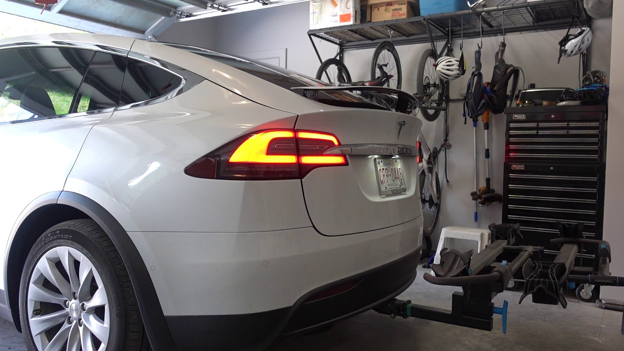 Tesla Model X with RockyMounts bike rack - YouTube