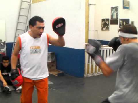 Julian GAGLIARDI entrainement gym romanza - YouTube