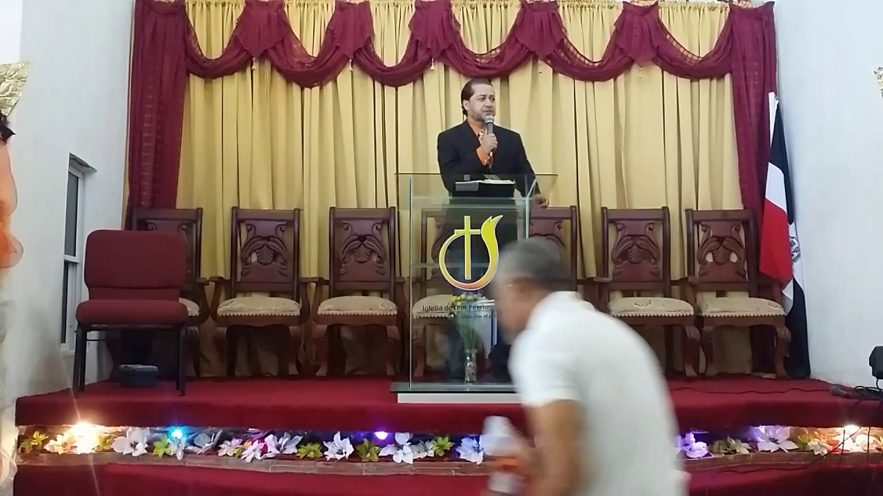 Pastor Fernando Almonte - YouTube