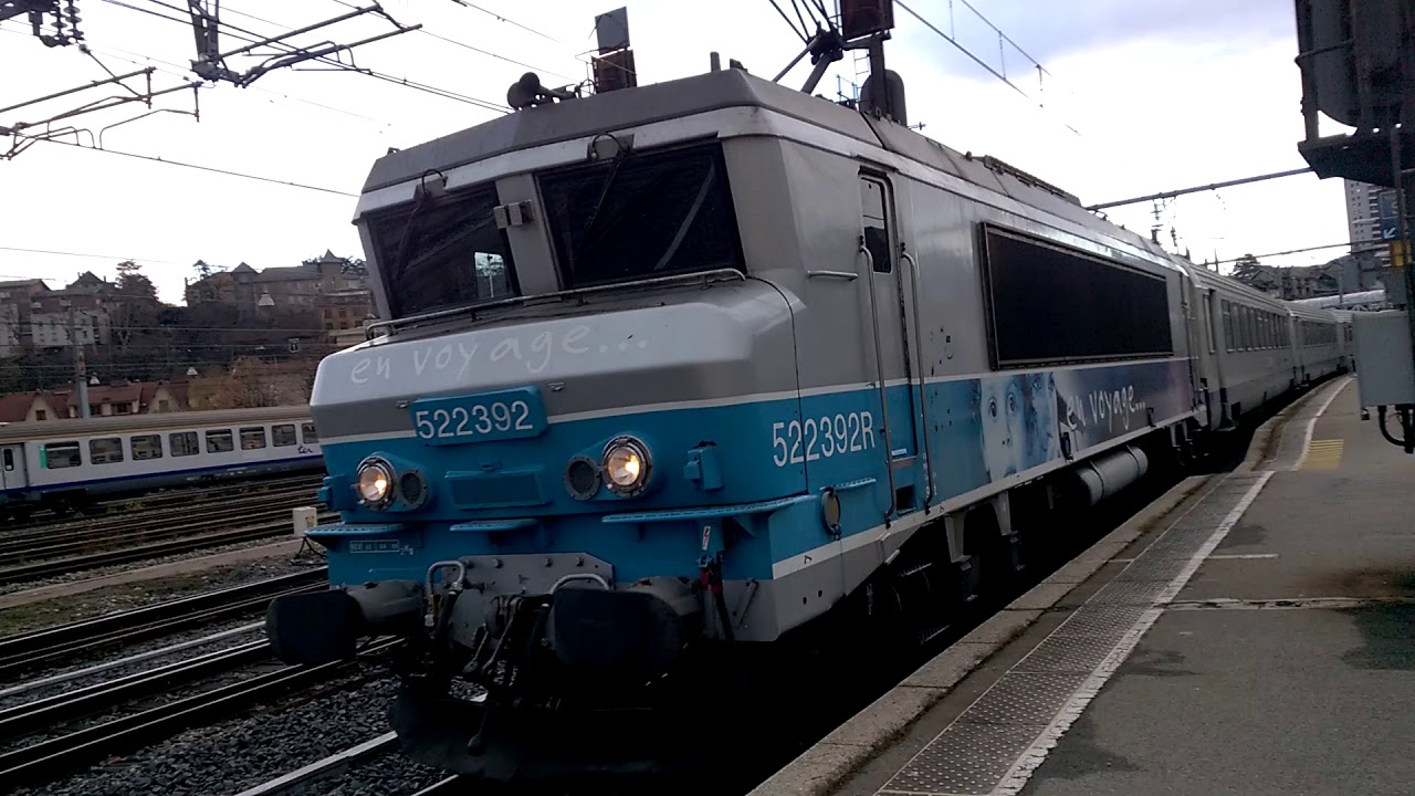 Chambery train en gare - YouTube