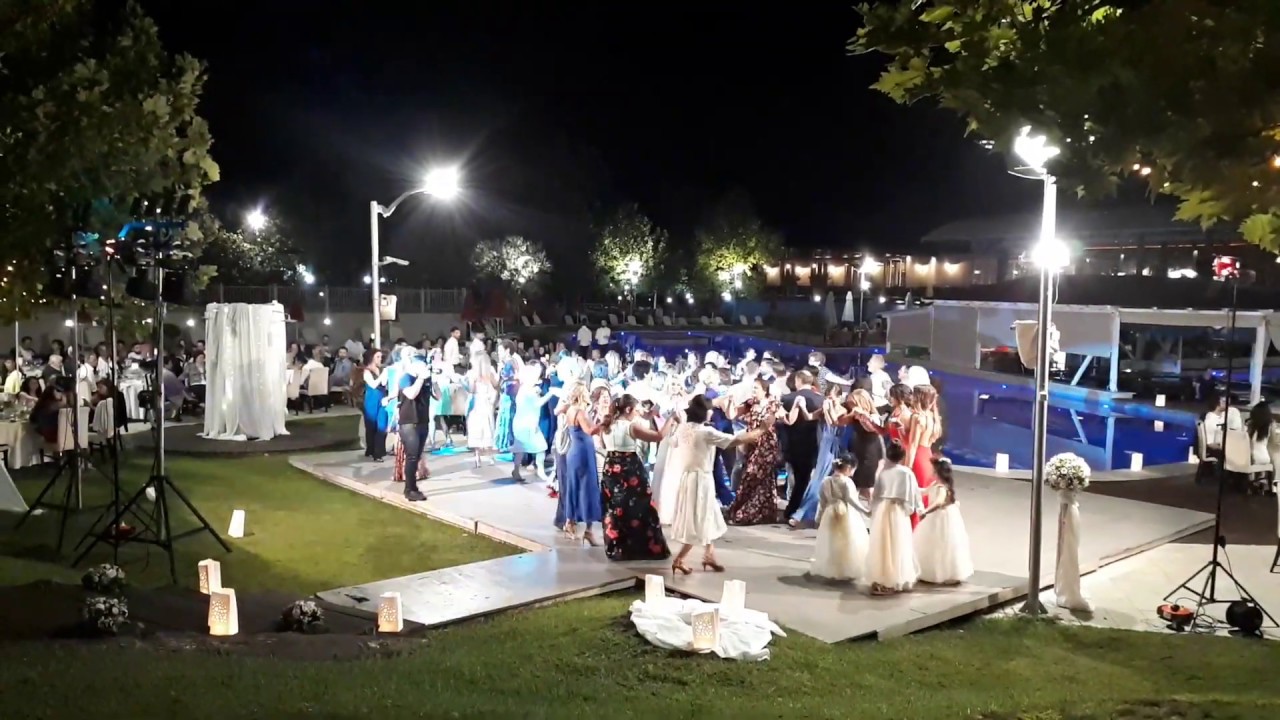 ΓΑΜΟΣ ΣΤΟ ΑΓΡΙΝΙΟ 'Emileon πολυχώρος' - YouTube