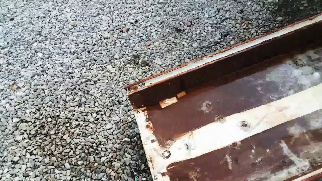 My new sluice box I built - YouTube