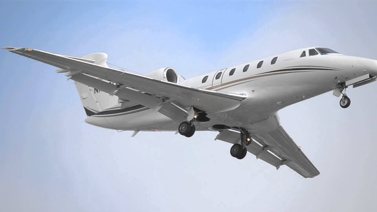 Cessna 650 [N161SD] Landing At LAX - YouTube