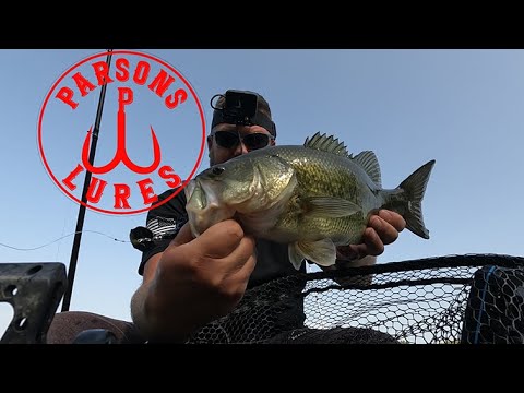 springtime largemouth bass kayak Fishing - YouTube