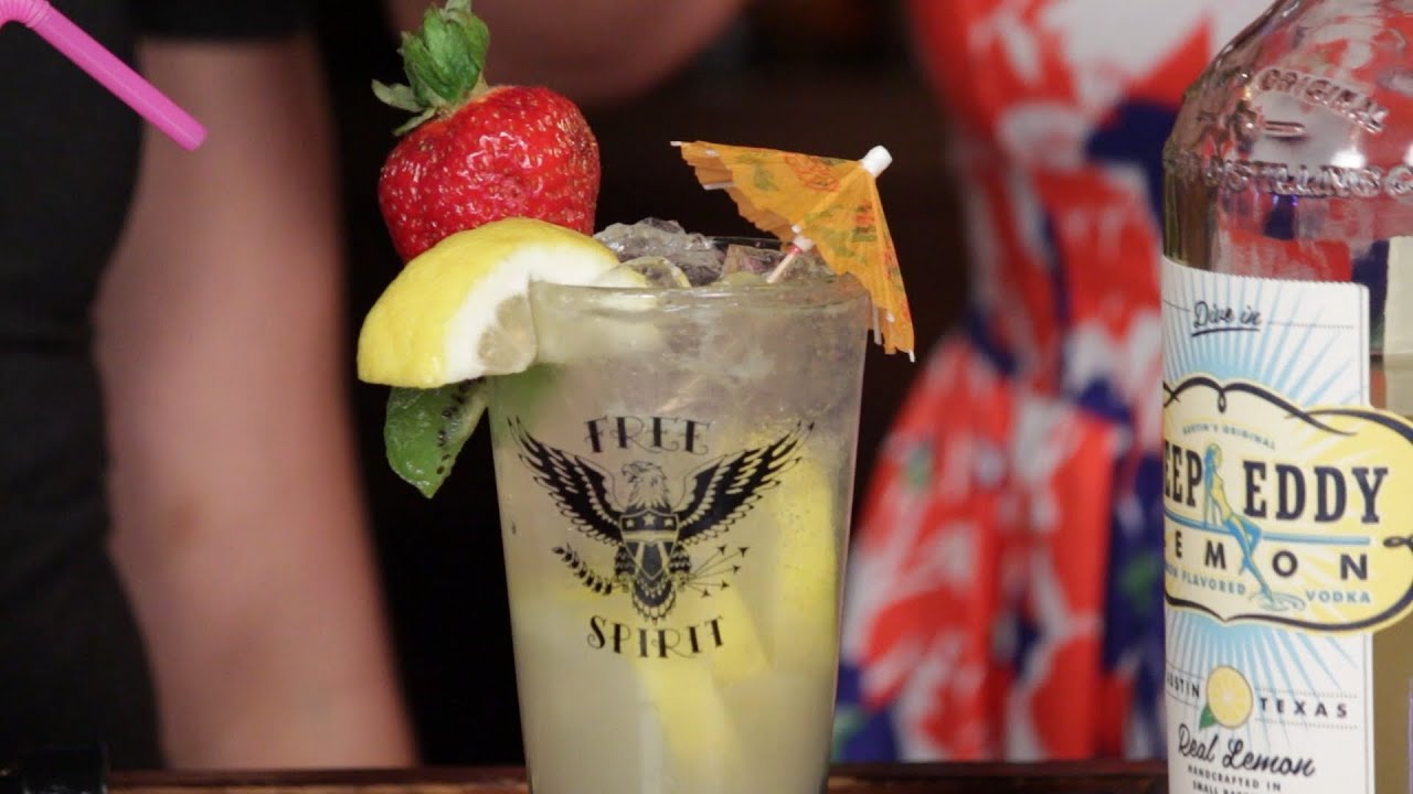 Summer Cocktails at Free Spirit | Jade Learns the Perfect Lemon Shake ...