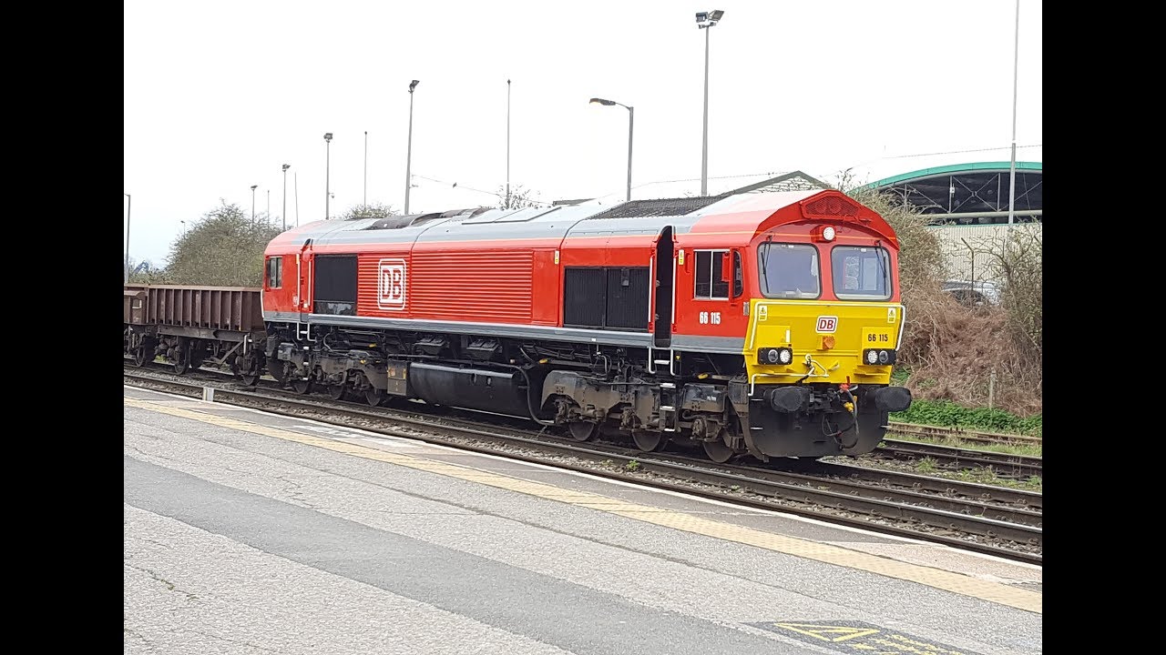 DB 66115 @ Westbury - 12/04/18 - YouTube