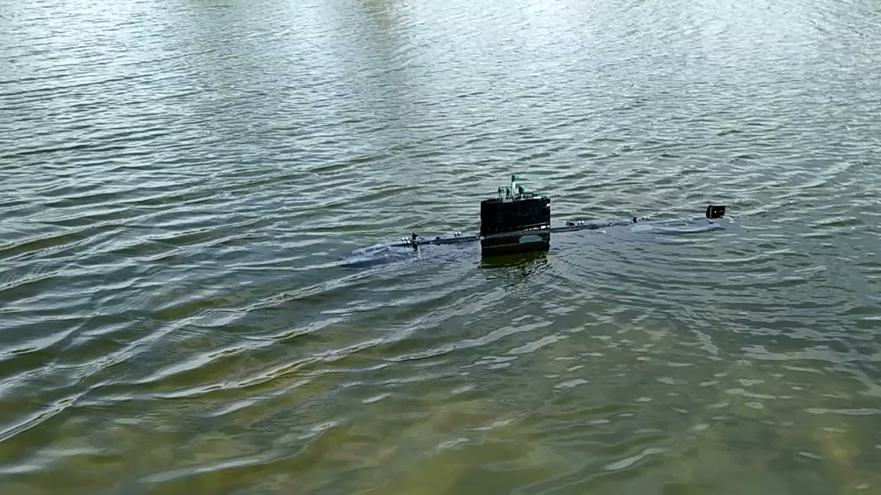 HMS Upholder static dive test - YouTube