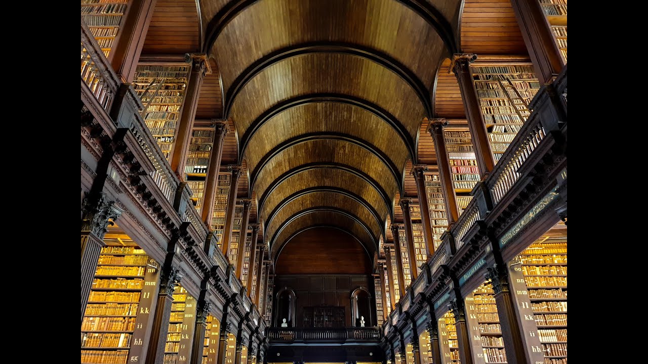 The book of Kells Exhibition and Old Library at Trinity College Dublin ...
