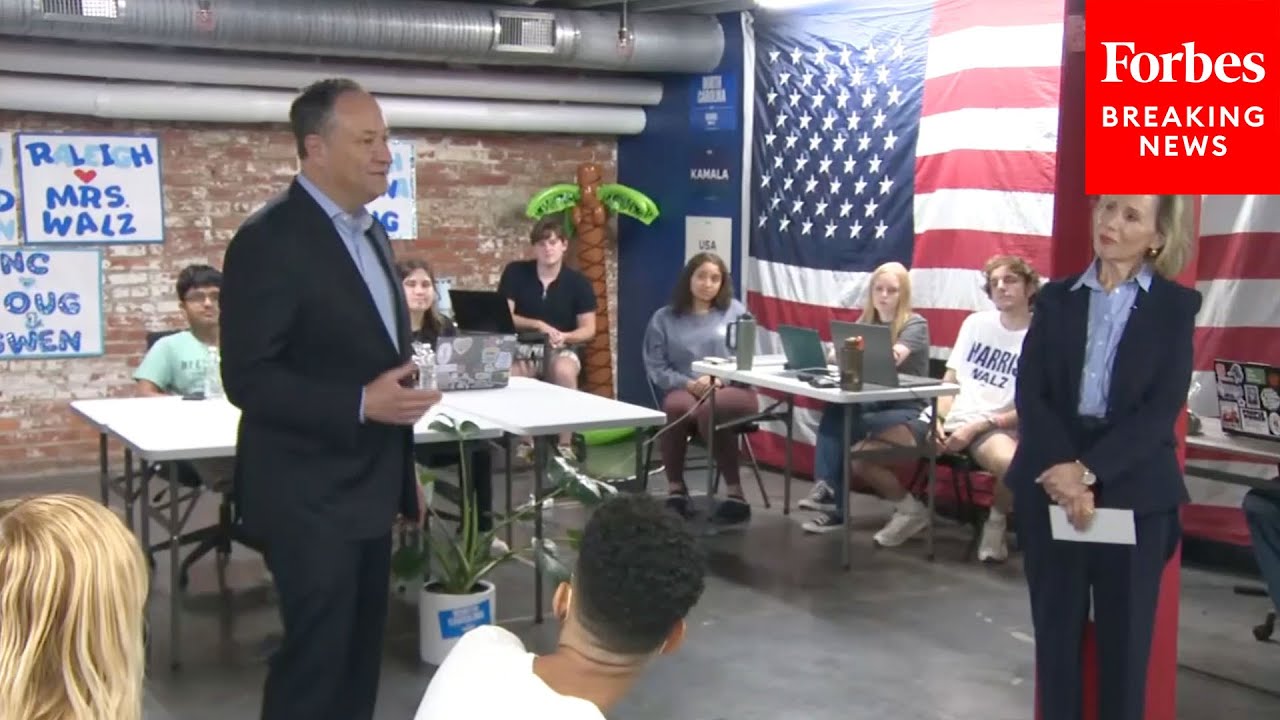 WATCH: Doug Emhoff And Gwen Walz Visit Volunteers, Make Phone Calls In ...