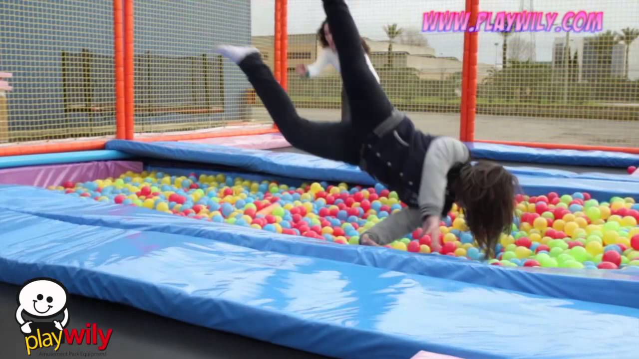 JUMPING TRAMPOLINE 4 - POOL BALLS - YouTube