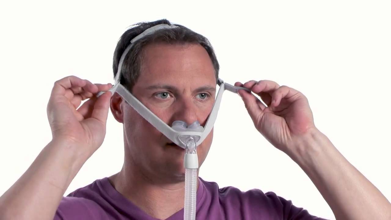 Philips Respironics Nuance nasal pillow CPAP mask proper fitting ...