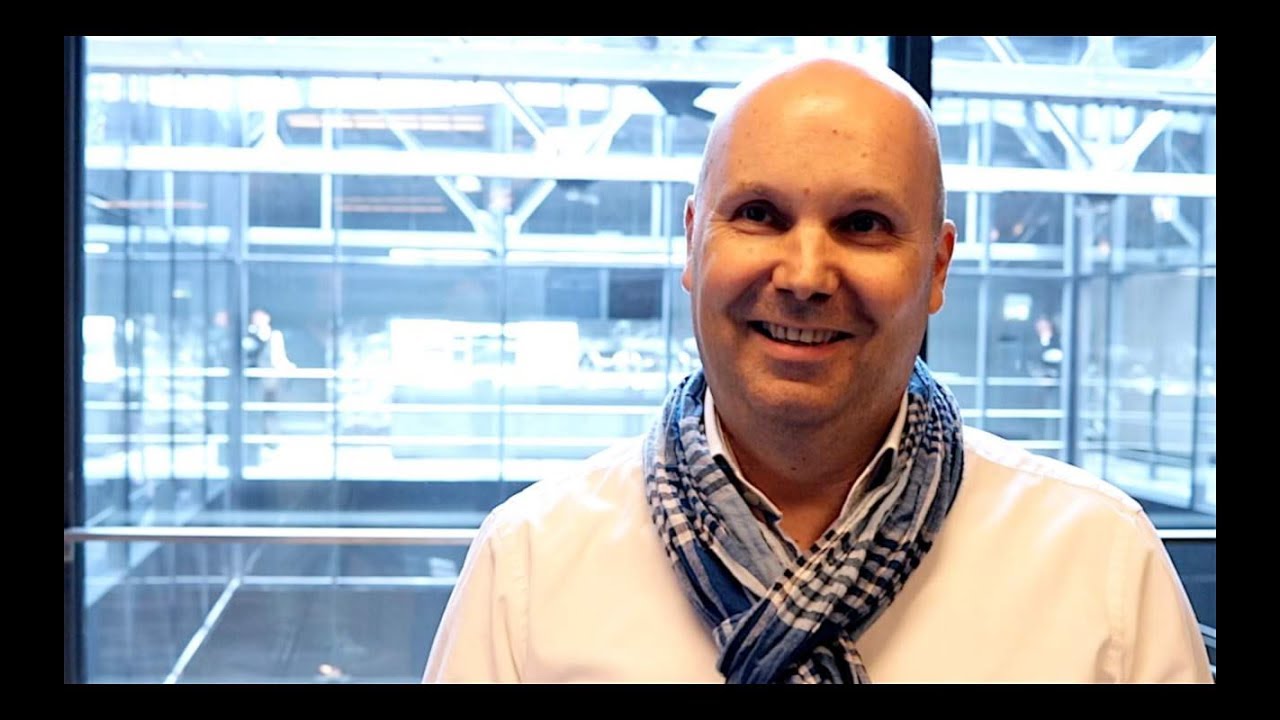 Peter Wüst, NetApp, über Multi-Cloud und andere Trends - YouTube