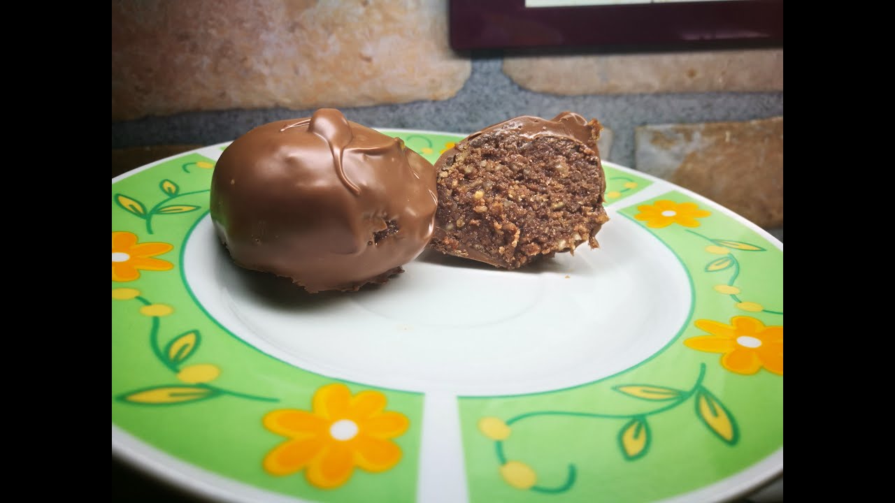 Coko, orah, keks kuglice @BiljaBikikuhinjanasasvastaraChoco balls with ...