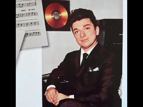 ZEKİ MÜREN DİLE BENDEN NE DİLERSEN