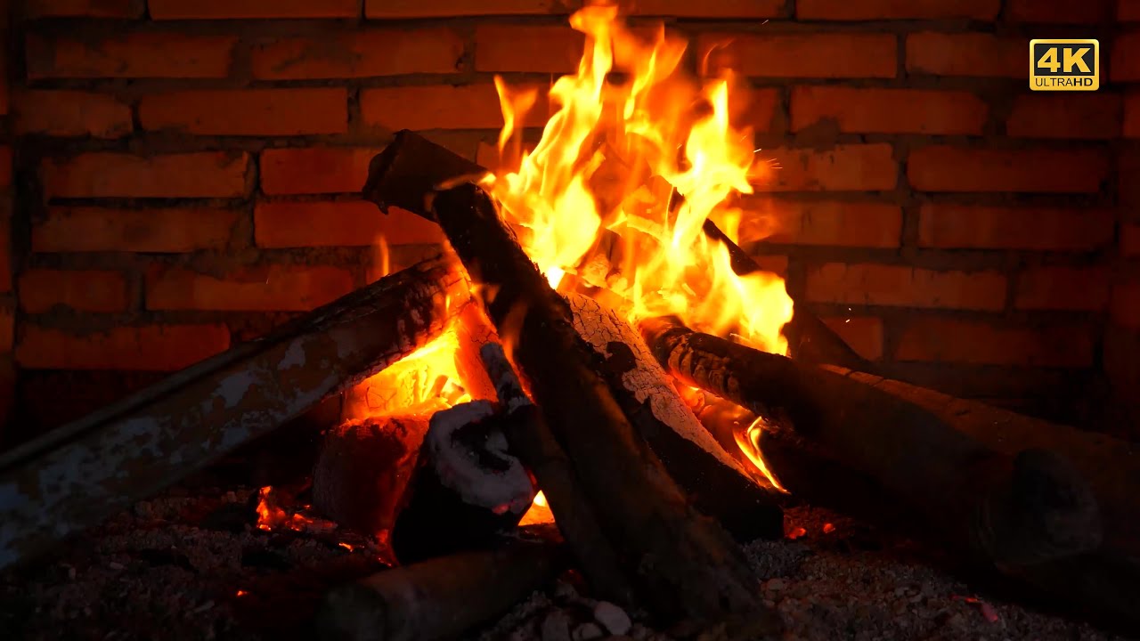The Sound Helps Sleep Well And Relax At Night, The Sound Of A Cozy ...