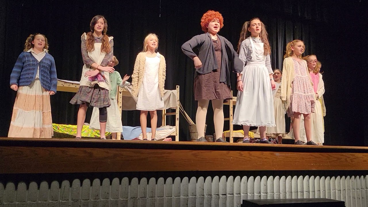 Annie Jr. Act 1 - YouTube