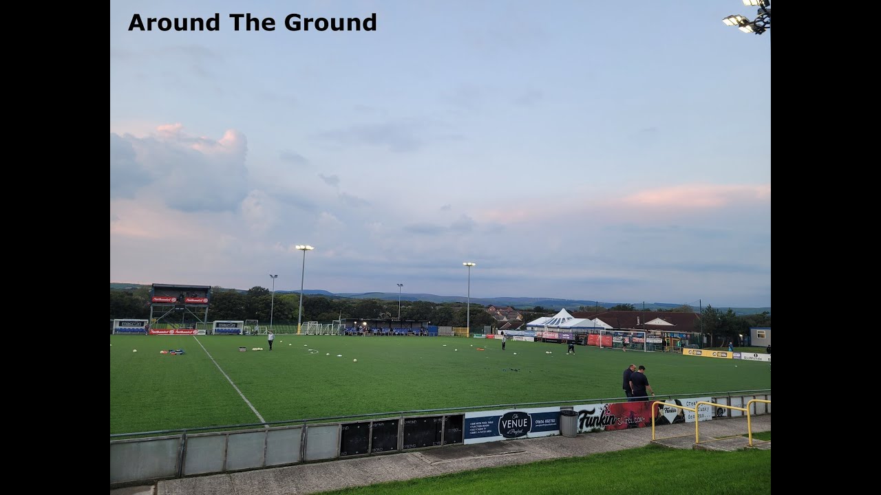 Penybont FC - Pen-Y-Bont FC - YouTube