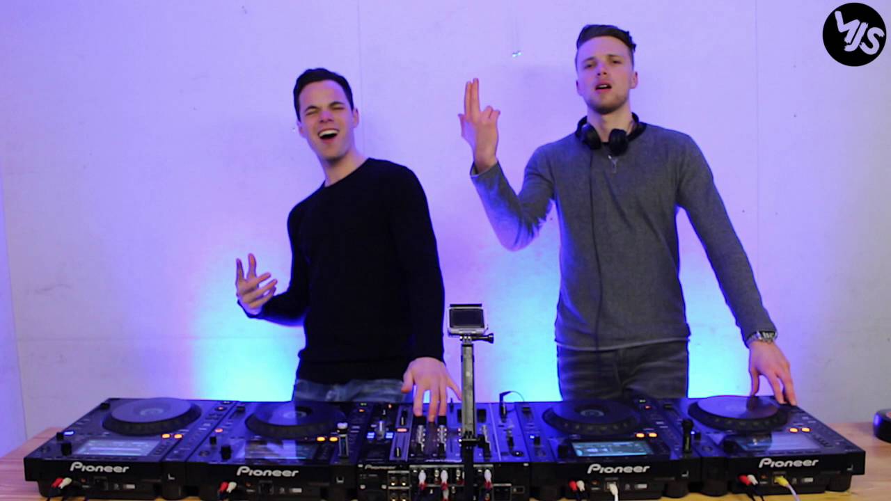 MJS | Mixing on 4 CDJs (Promomix) - YouTube