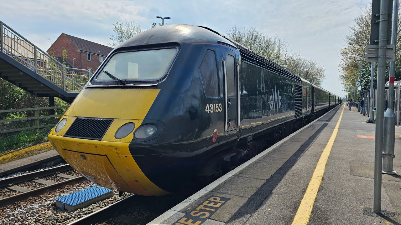 43153/43040 Powering away from Highbridge and Burnham - 23/04/2023 ...