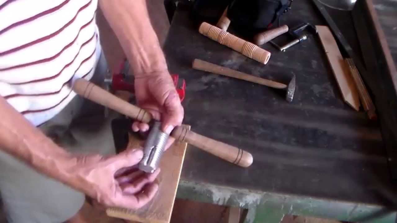 como fazer roscas em madeiras ( threads in woods ) - YouTube