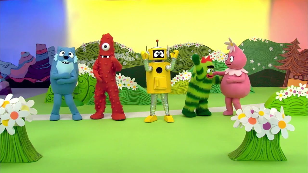 Yo Gabba Gabba - Hugs Are Fun (Hello Friends Audio) - YouTube