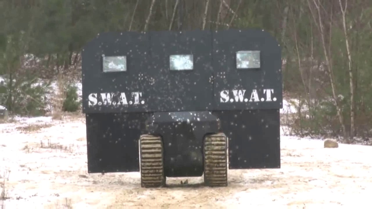 War | The ROBOTIC BALLISTIC SHIELD SHOT 1000 TIMES • SWAT BOT - YouTube