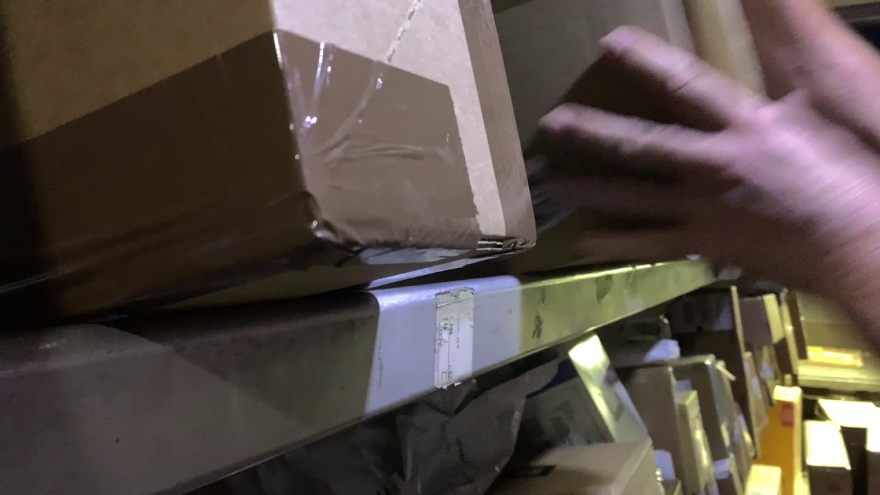 Lip Loading - YouTube