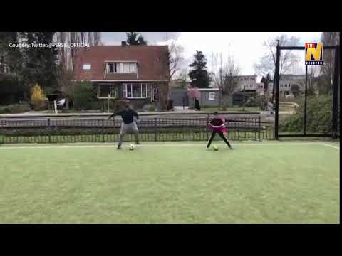 Van Persie - like father, like son with the silky skills