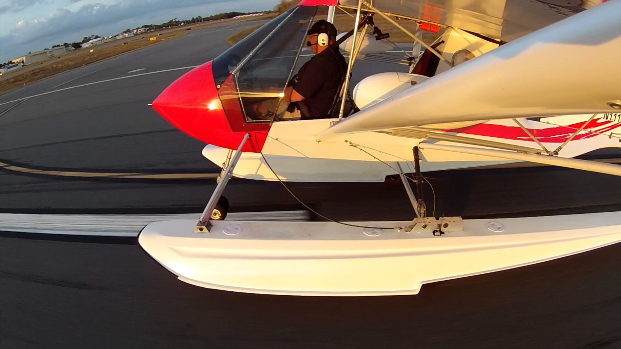 Some awesome float plane flying!!!! - YouTube