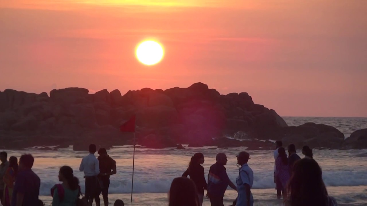 Kovalam Beach Sunset: How to Capture the Perfect Shot - YouTube