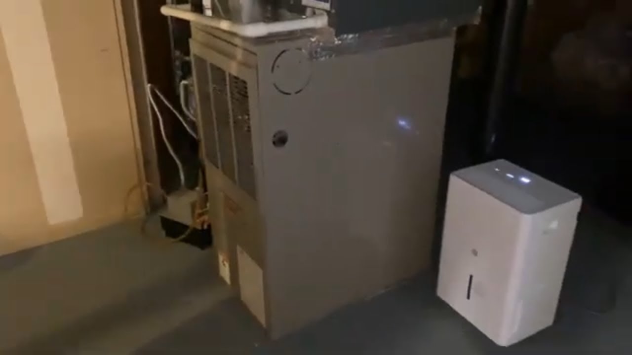 My GMC Furnace Running - YouTube