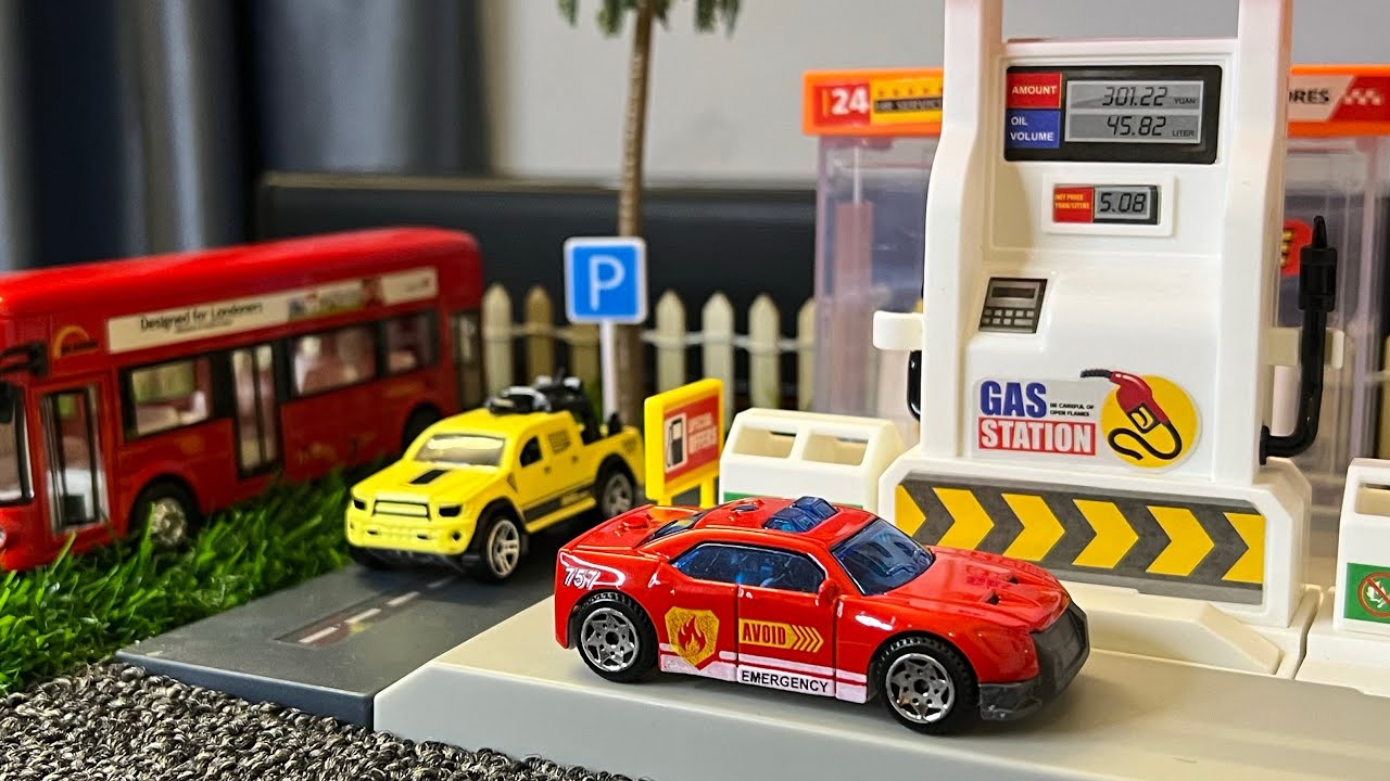 Build a tiny GAS STATION Diorama for 10$ | Mini petrol pump scale model ...