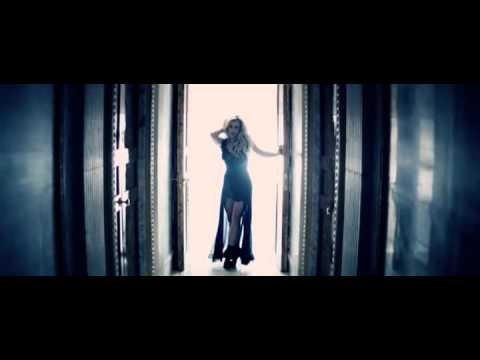 Britney Spears - Criminal Video Oficial - YouTube