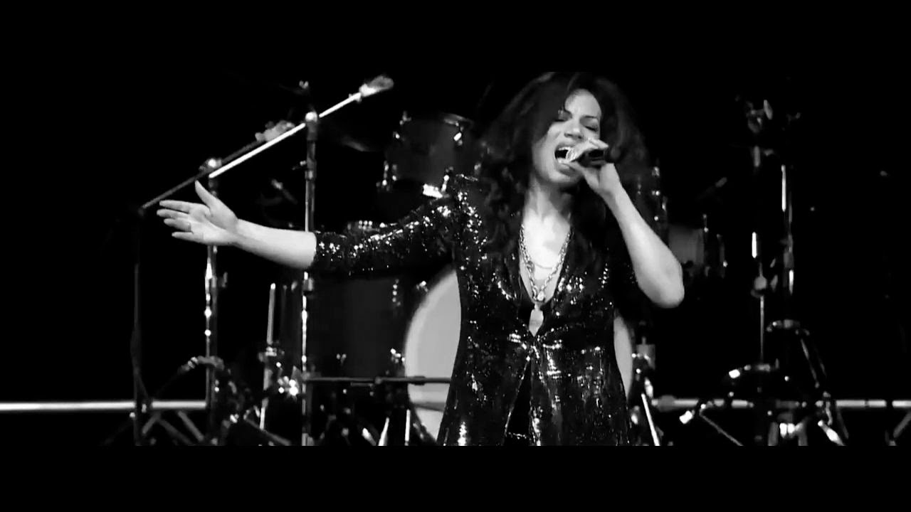 Natascha Wright - Sweet Dreams - YouTube