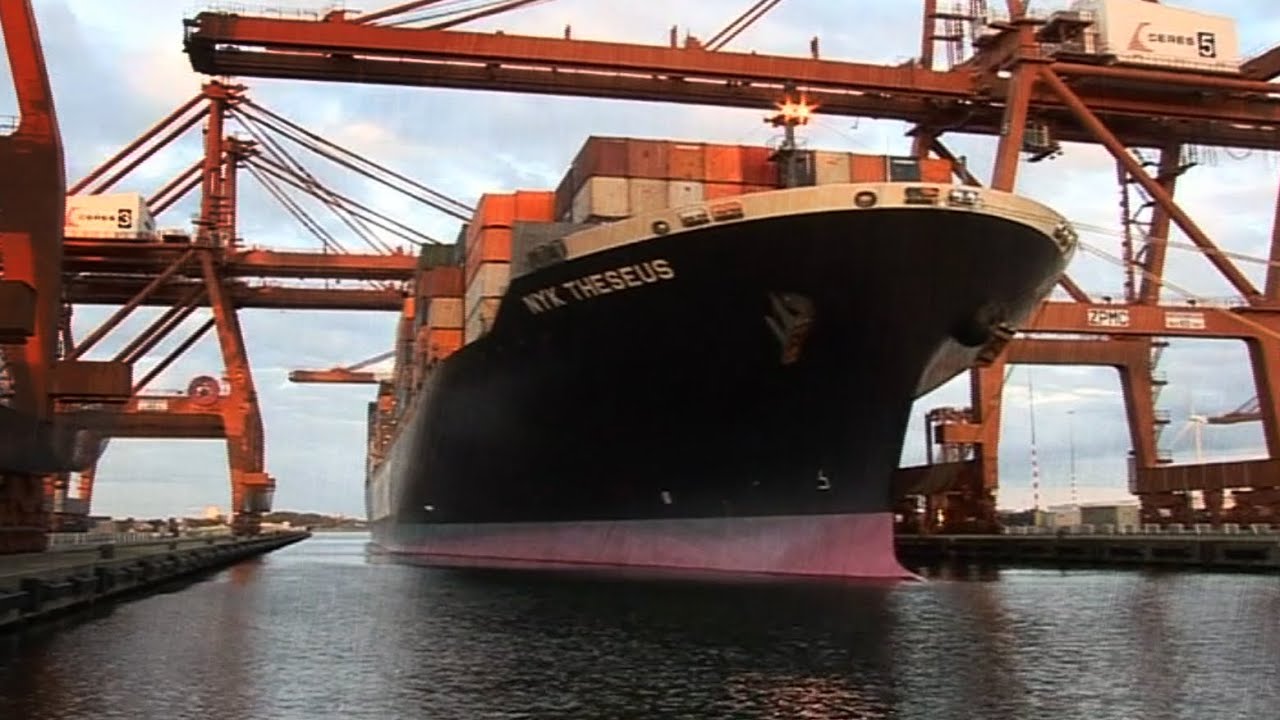 First Aid at Sea - YouTube