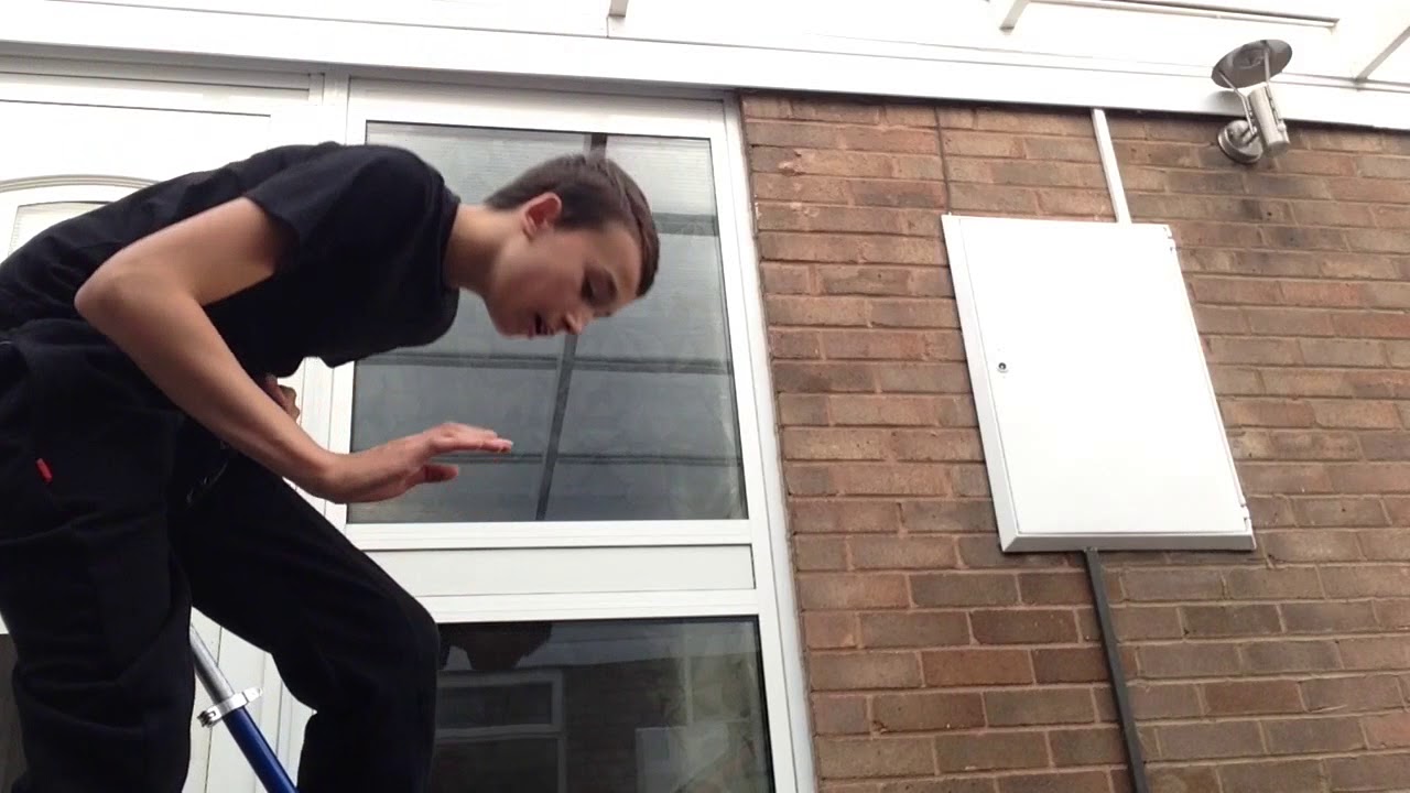 How To Free Mount On A Unicycle (Tutorial) - YouTube