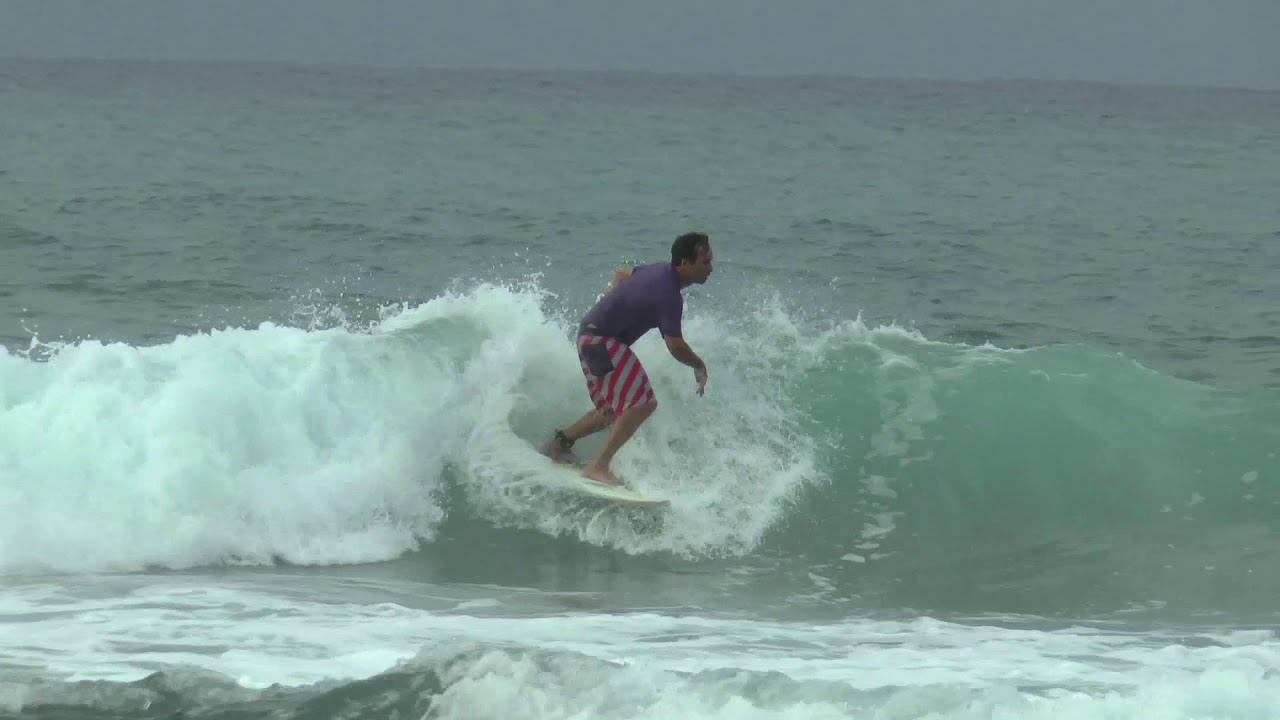 Migue Ortiz Surf Aviones Chatarra Puerto Rico - YouTube