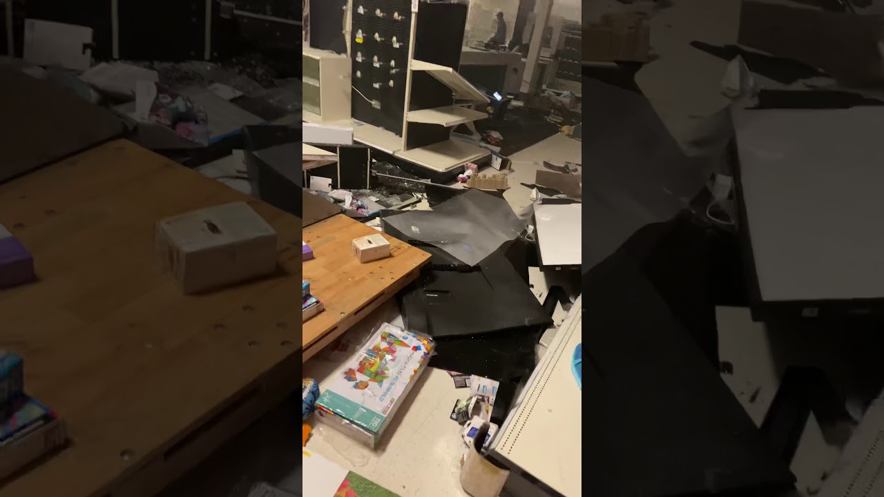 Target Looted in Minneapolis Riot 2020 - YouTube