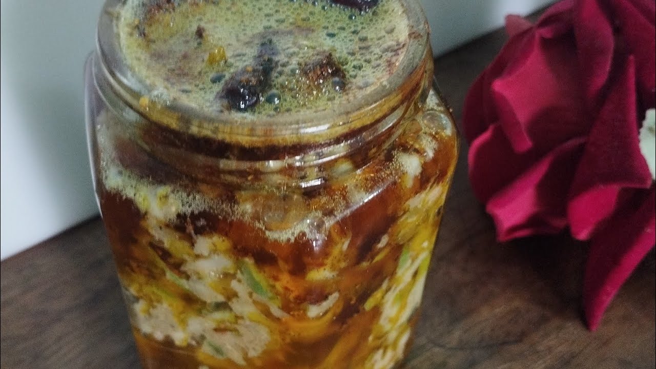 কাঁচা আমের ঝুরি আচার /আমতেল | Amer Jhuri Achar | Mango pickle recipe # ...