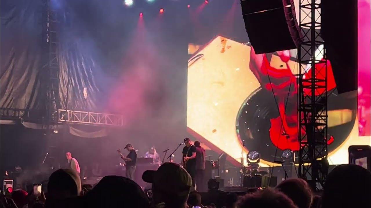 Pavement live “Stereo” @ Riot Fest Douglass Park, Chicago Sept. 21, 2024 - YouTube