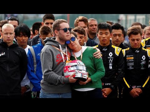 Gran Premio del Belgio: un minuto di silenzio per Anthoine Hubert - YouTube
